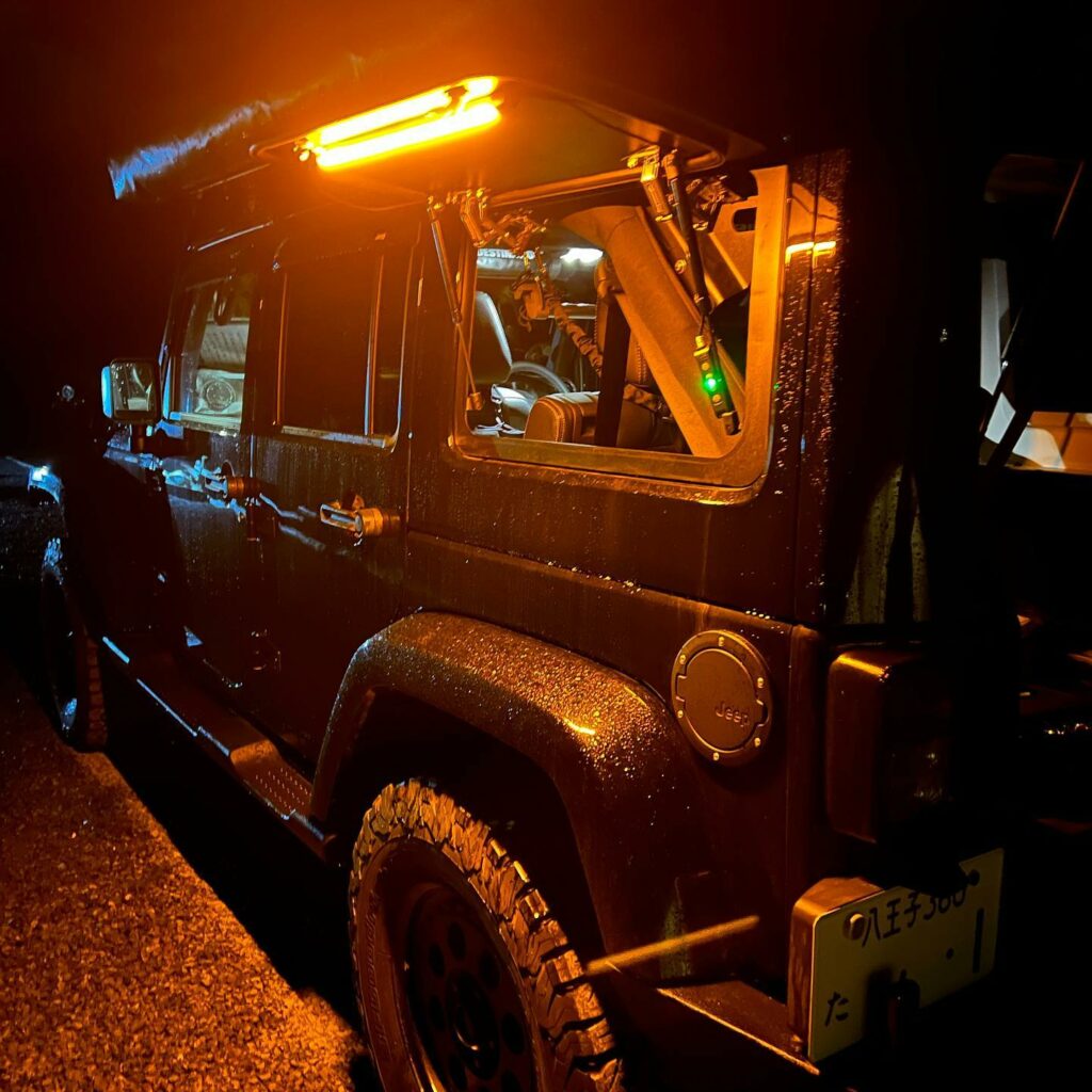 Emuwing Gullwing Window - Jeep Wrangler JK Unlimited 4 Door