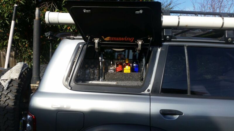 Emuwing Gullwing Window - Nissan Patrol Y61 GU LWB (1997-2015)